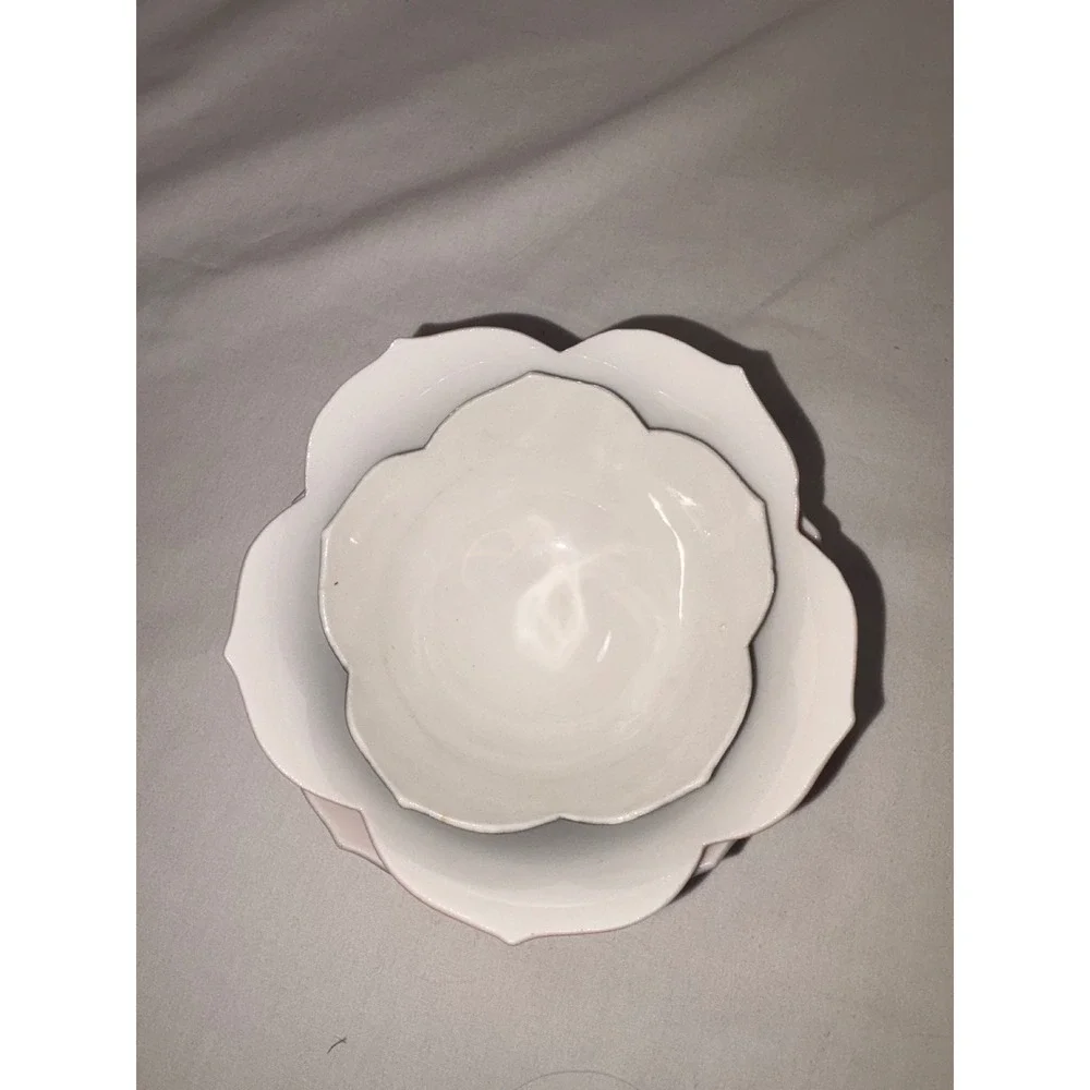 Dining | Japan Ceramic Scalloped Flower Nesting Bowls Red Blue Black ...